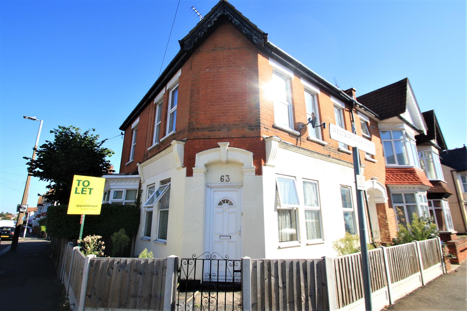 Appointmoor | Southbourne Grove, Westcliff-On-Sea